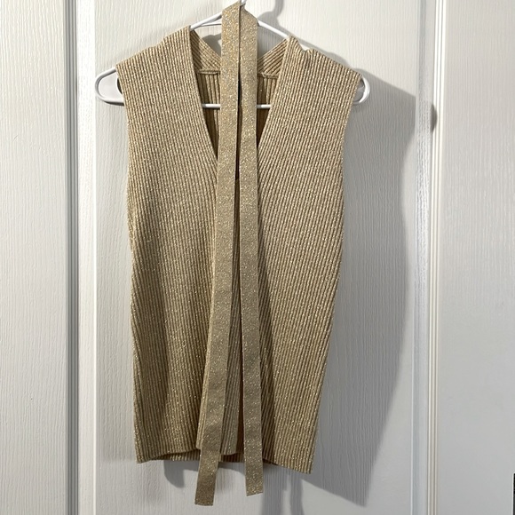 New York & Company | Tops | 99s New York Co Champaign Gold Glitter Top ...